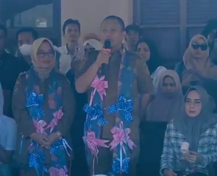 Hooboe.id - Masyarakat Antusias Menjemput, Ibas Mengaku Dumba-Dumba’